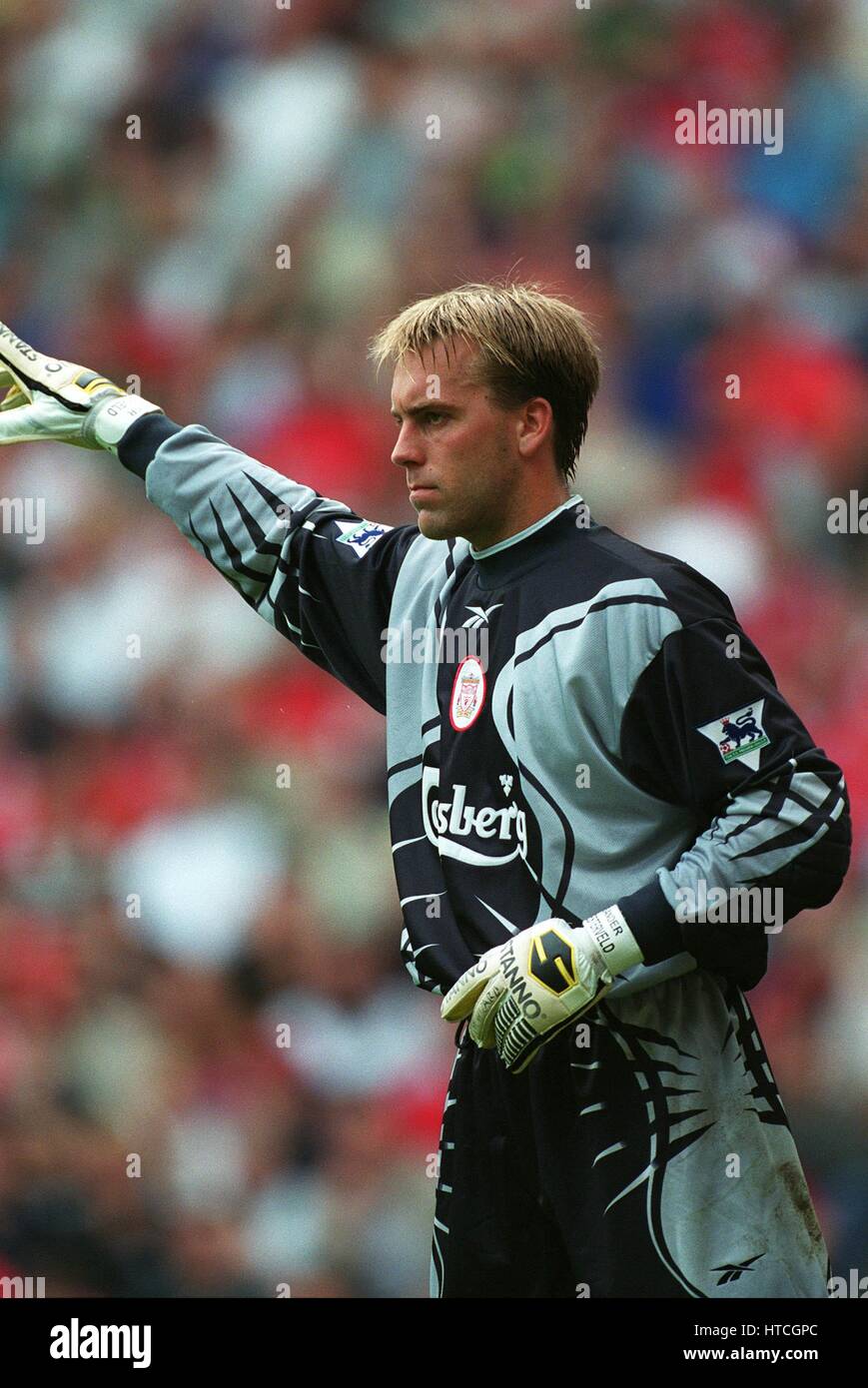 SANDER WESTERVELD LIVERPOOL FC 11 September 1999 Stock Photo - Alamy