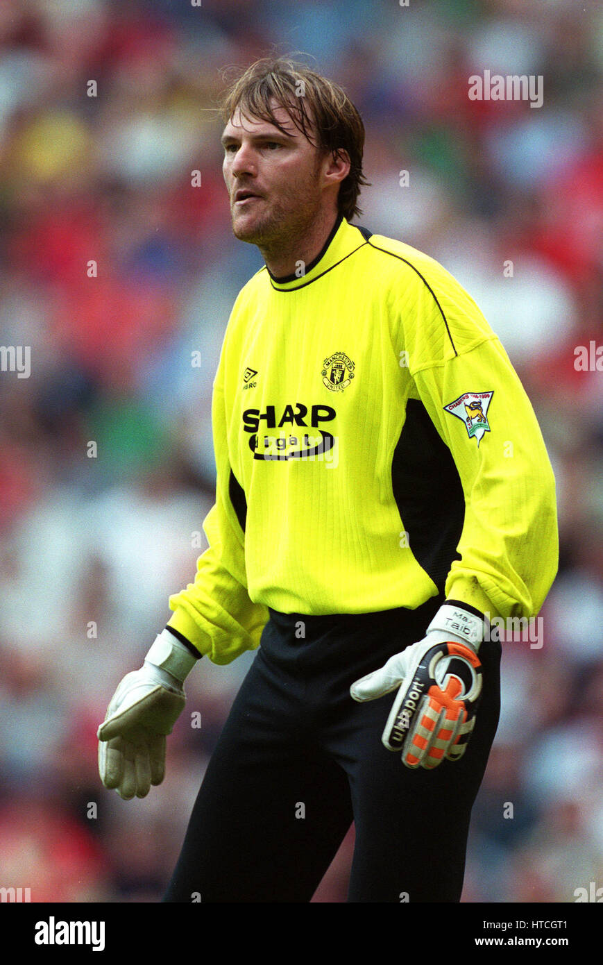 MASSIMO TAIBI MANCHESTER UNITED FC 11 September 1999 Stock Photo - Alamy