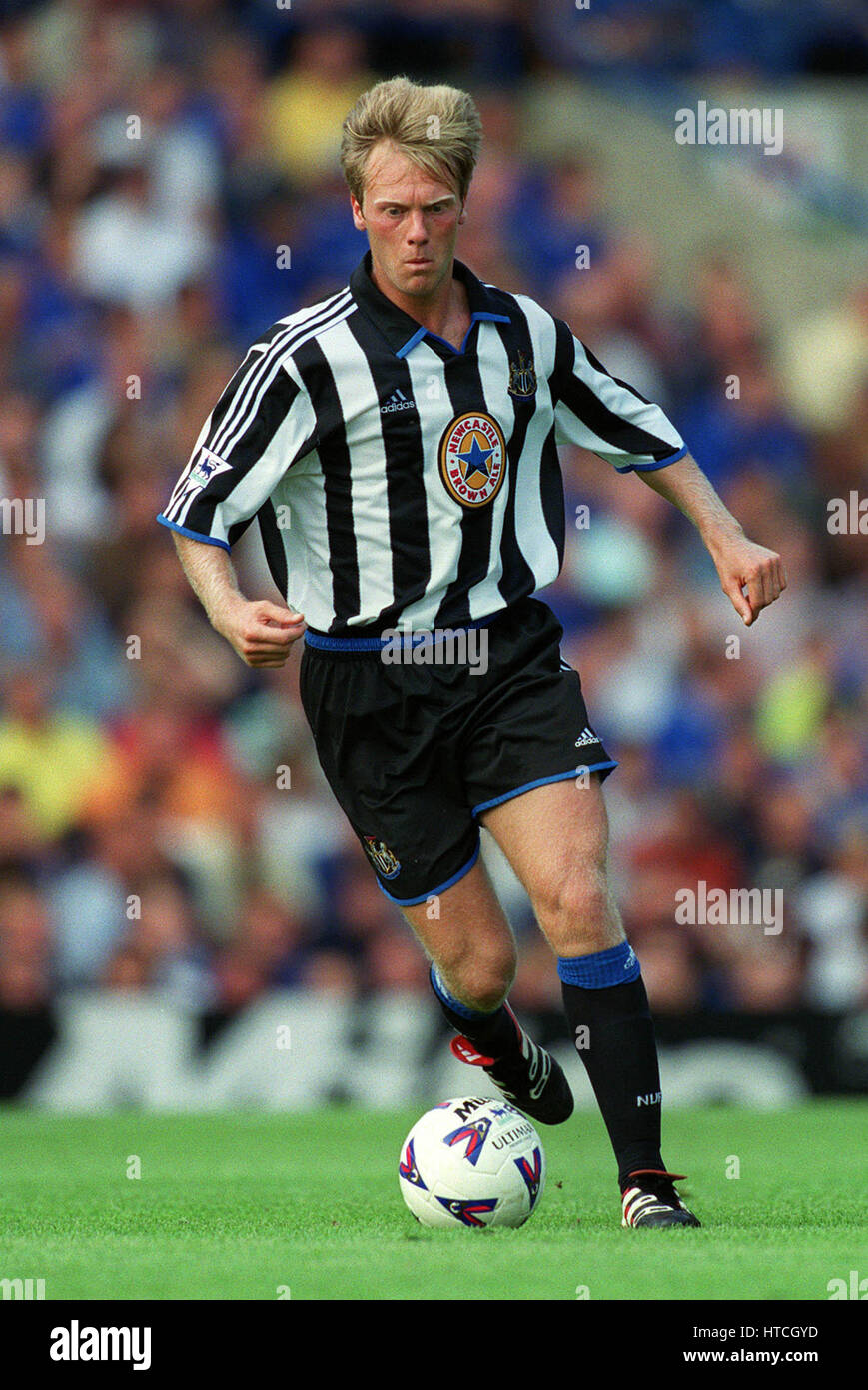WARREN BARTON NEWCASTLE UNITED FC 11 September 1999 Stock Photo - Alamy
