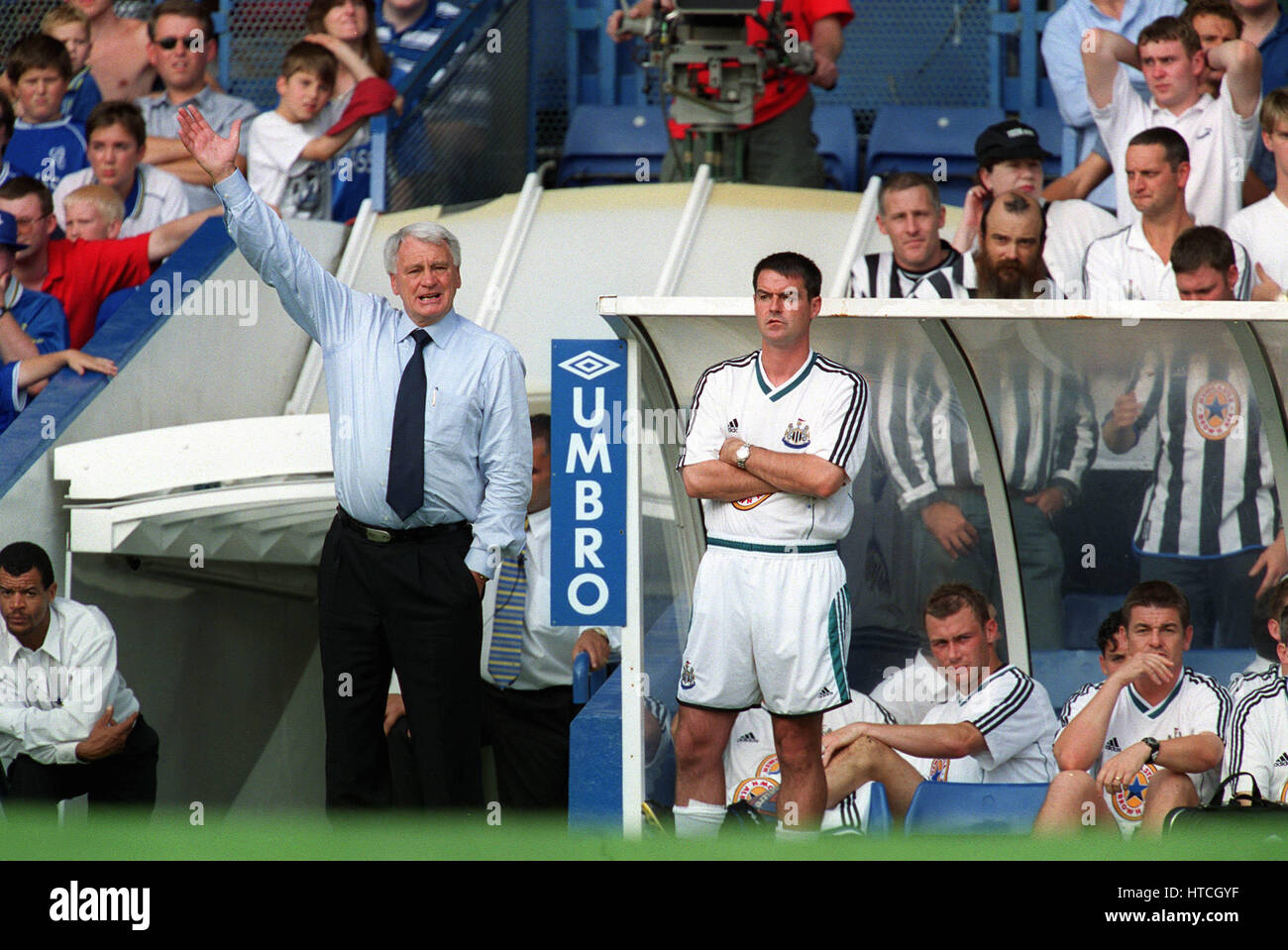 BOBBY ROBSON & STEVE CLARKE NEWCASTLE UNITED BENCH 11 September 1999 ...