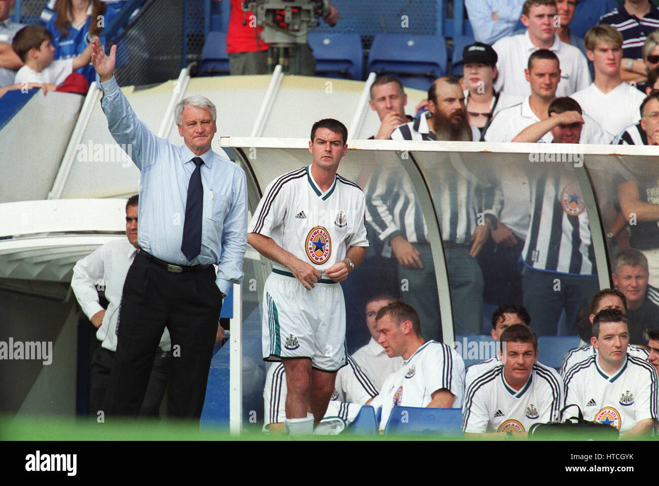 BOBBY ROBSON & STEVE CLARKE NEWCASTLE UNITED BENCH 11 September 1999 ...