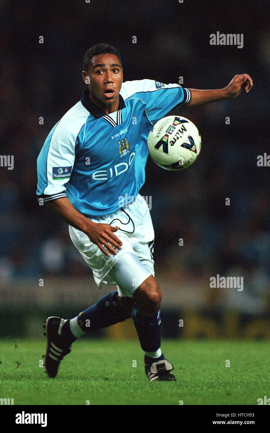 JEFF WHITLEY MANCHESTER CITY FC 15 September 1999 Stock Photo - Alamy