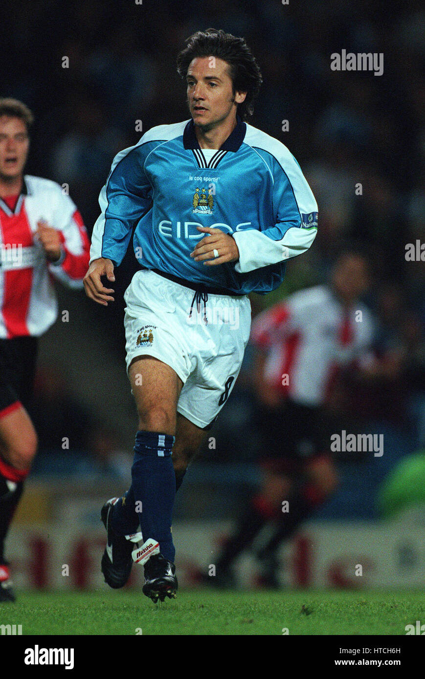 IAN BISHOP MANCHESTER CITY FC 15 September 1999 Stock Photo - Alamy