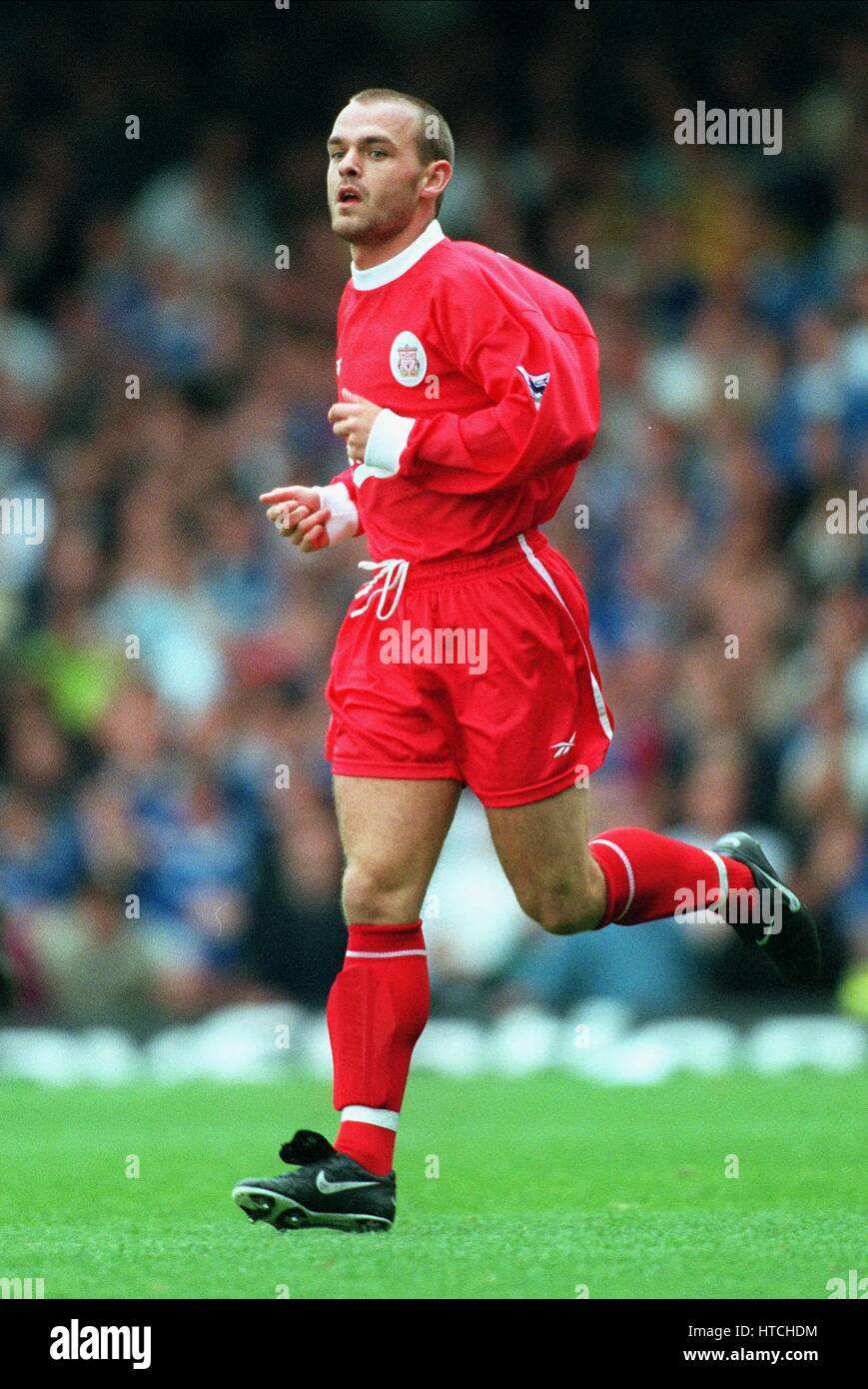 DAVID THOMPSON LIVERPOOL FC 18 September 1999 Stock Photo - Alamy