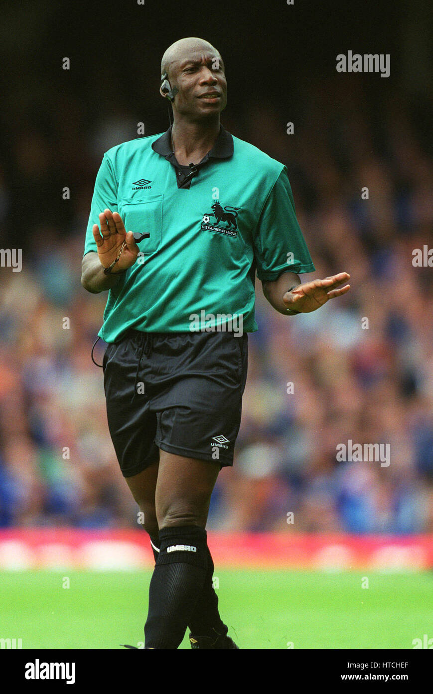 URIAH RENNIE FOOTBALL REFEREE 18 September 1999 Stock Photo - Alamy