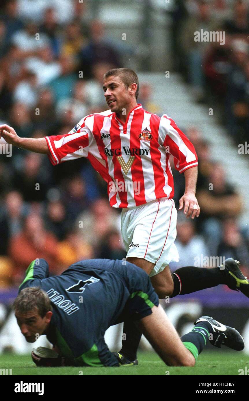 Russell hoult hi-res stock photography and images - Alamy