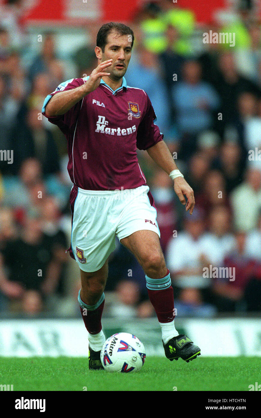IGOR STIMAC WEST HAM UNITED FC 25 September 1999 Stock Photo - Alamy