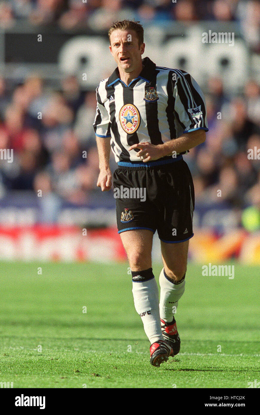 KEVIN GALLACHER NEWCASTLE UNITED FC 03 October 1999 Stock Photo - Alamy