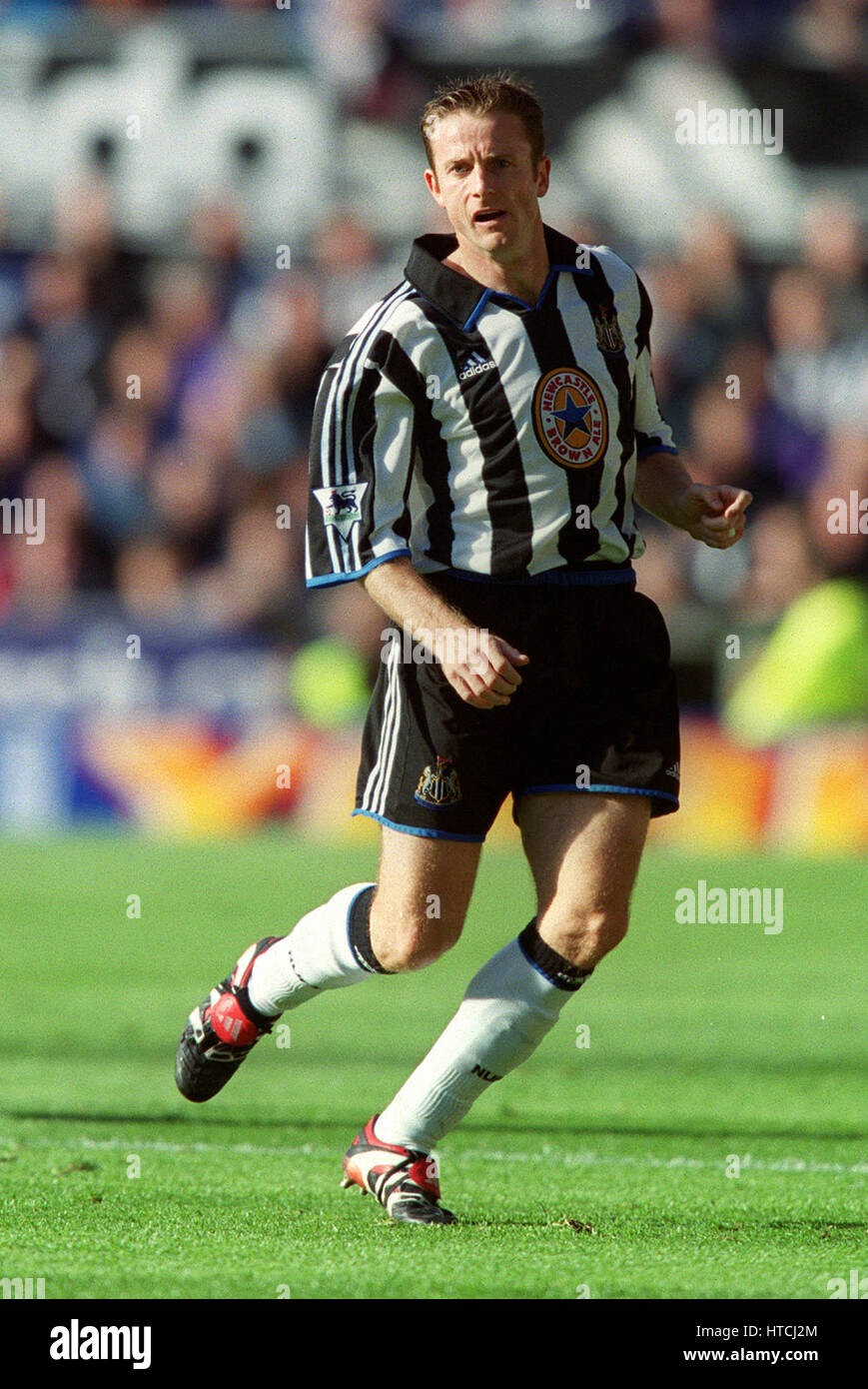 KEVIN GALLACHER NEWCASTLE UNITED FC 03 October 1999 Stock Photo - Alamy