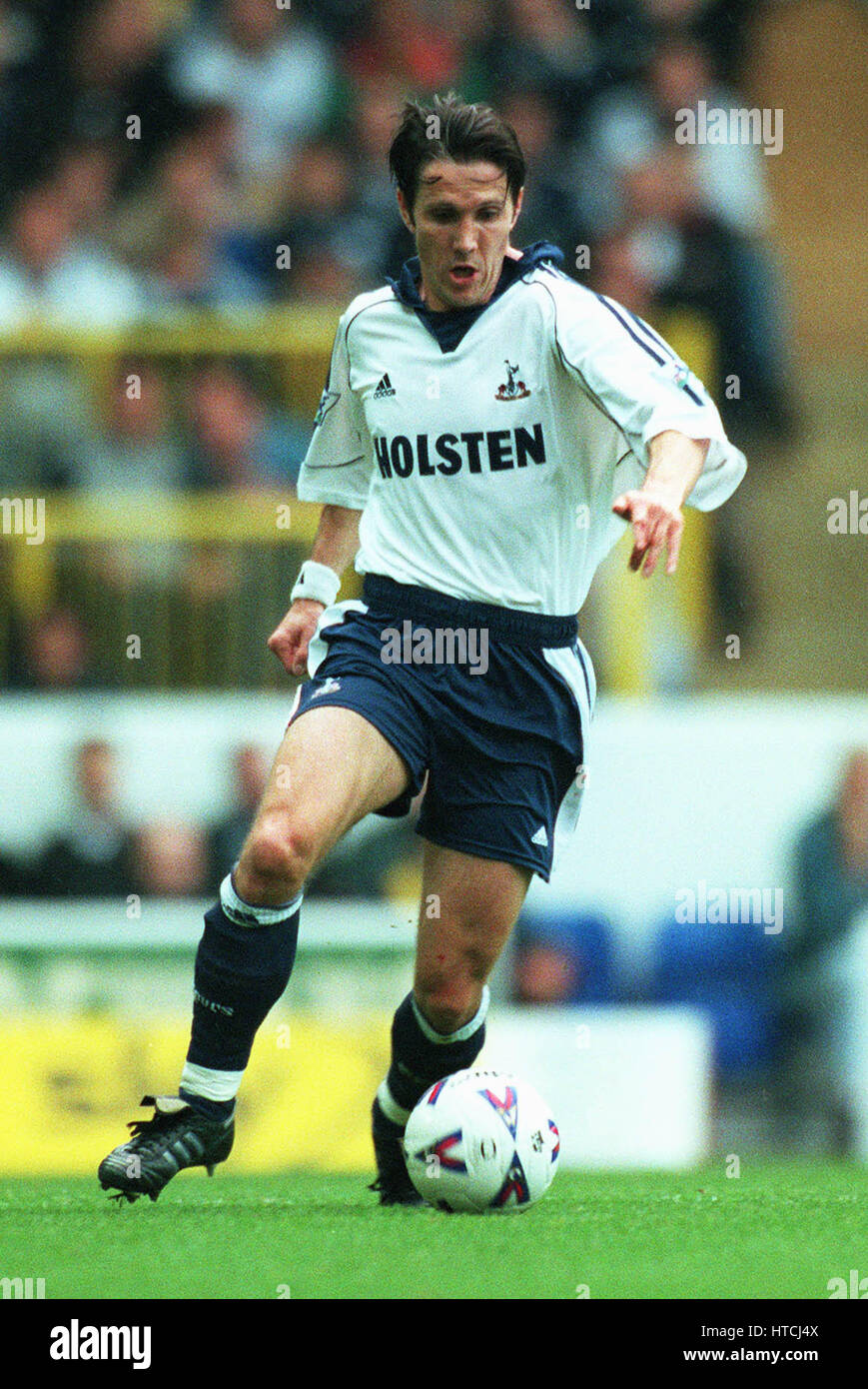 OYVIND LEONHARDSEN TOTTENHAM HOTSPUR FC 02 October 1999 Stock Photo - Alamy