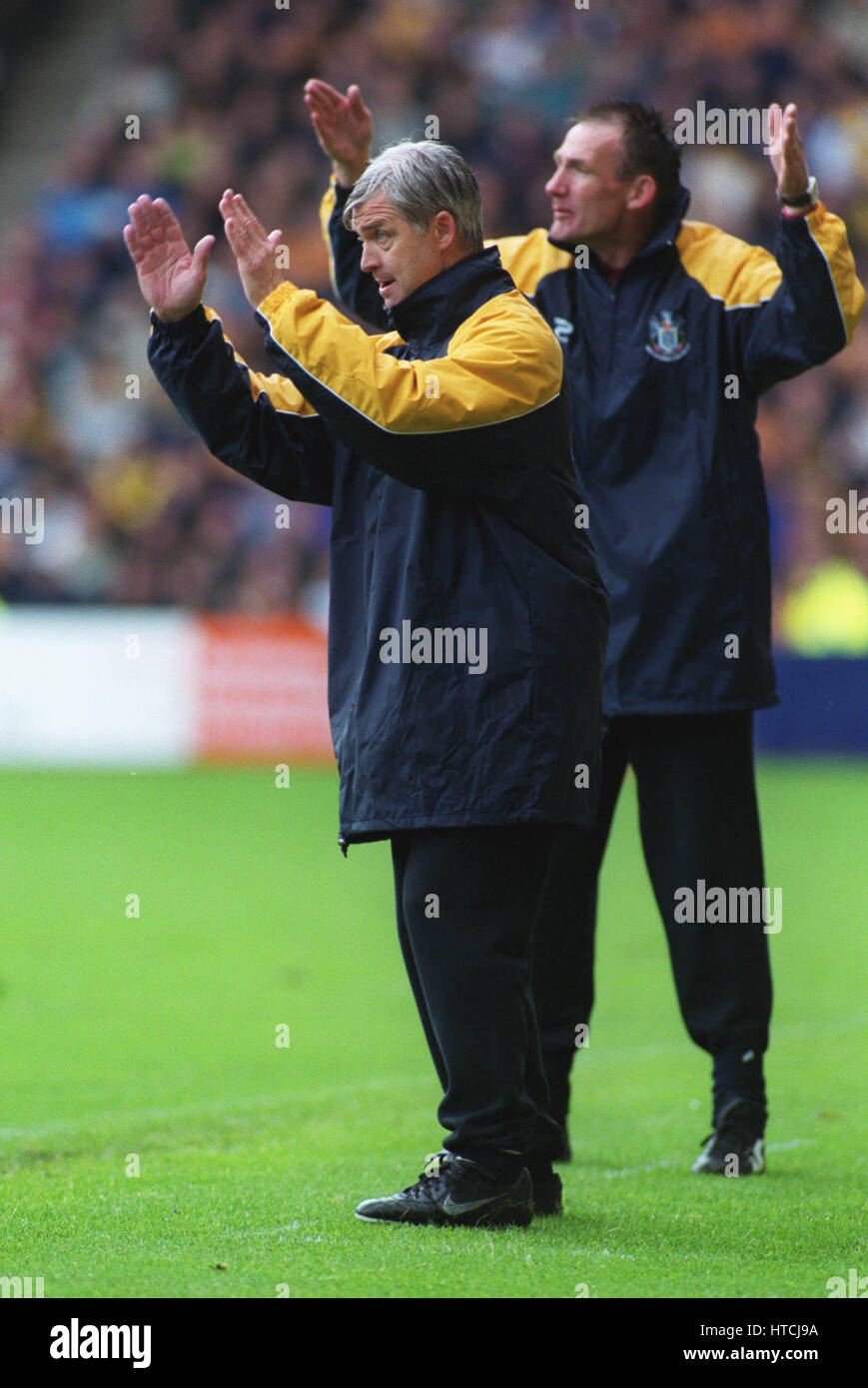 BRIAN LITTLE WEST BROMWICH ALBION MANAGER 04 October 1999 Stock Photo ...