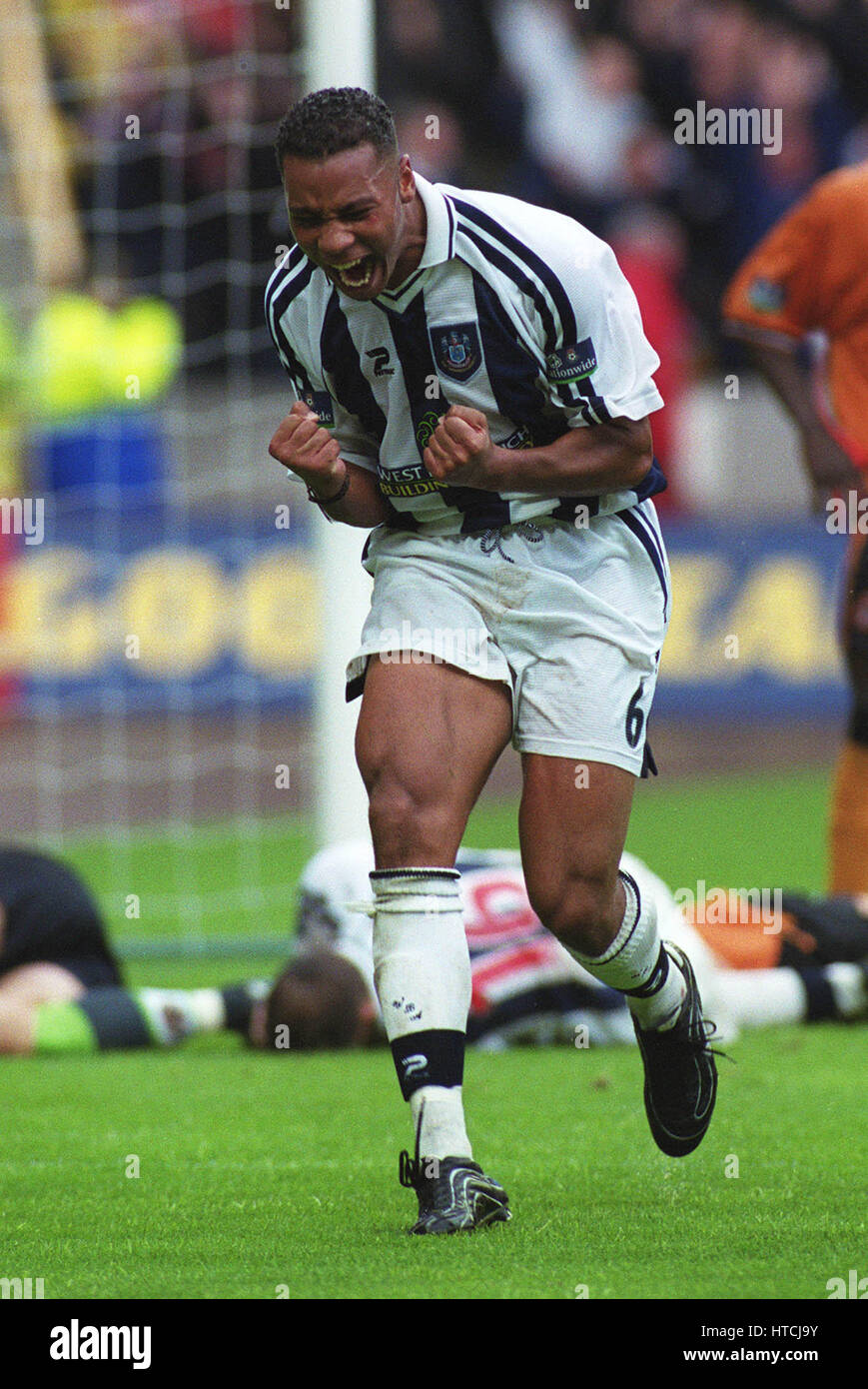 Matt carbon hi-res stock photography and images - Alamy