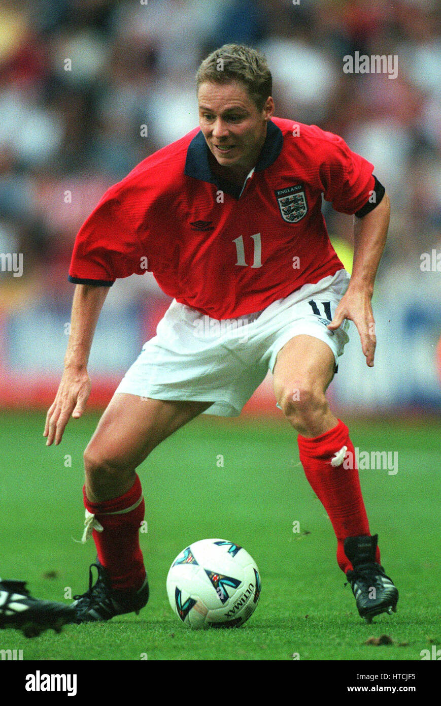 STEVE GUPPY ENGLAND & LEICESTER CITY FC 10 October 1999 Stock Photo - Alamy