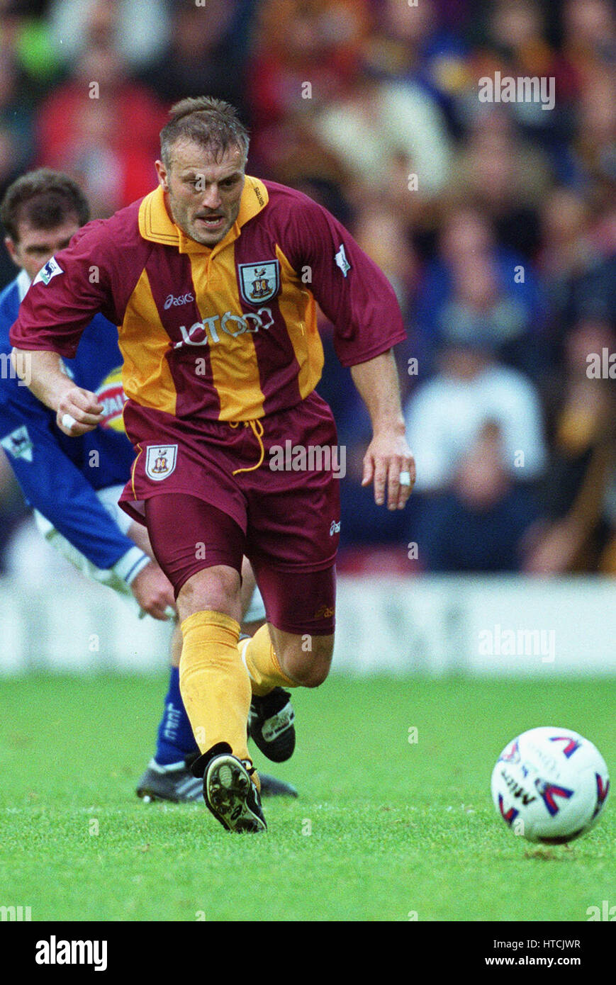 NEIL REDFEARN BRADFORD CITY FC 23 October 1999 Stock Photo - Alamy