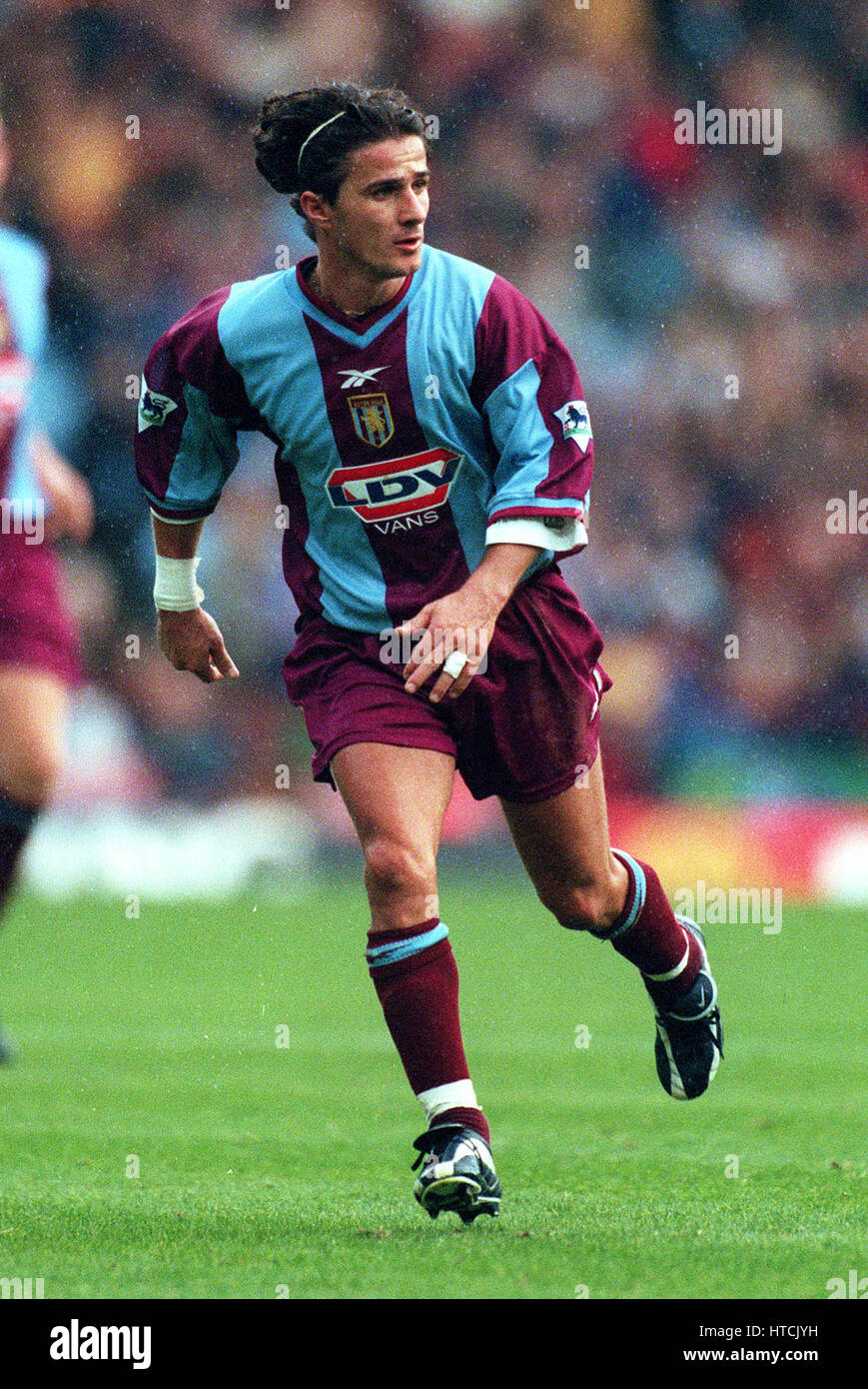 BENITO CARBONE ASTON VILLA FC 23 October 1999 Stock Photo - Alamy
