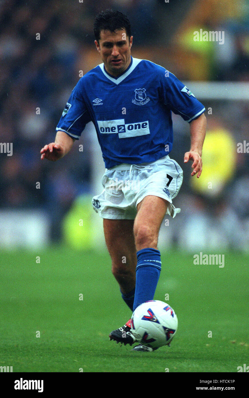 JOHN COLLINS EVERTON FC 24 October 1999 Stock Photo - Alamy