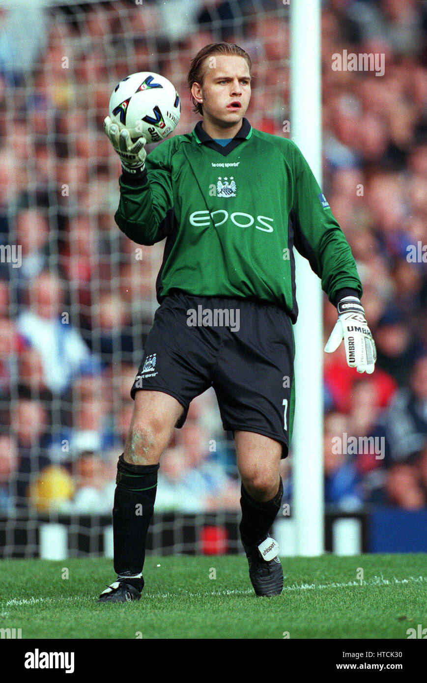 Nicky weaver hi-res stock photography and images - Alamy