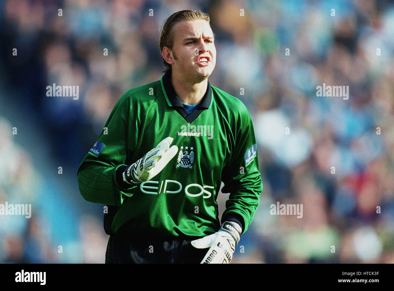 Nicky weaver hi-res stock photography and images - Alamy