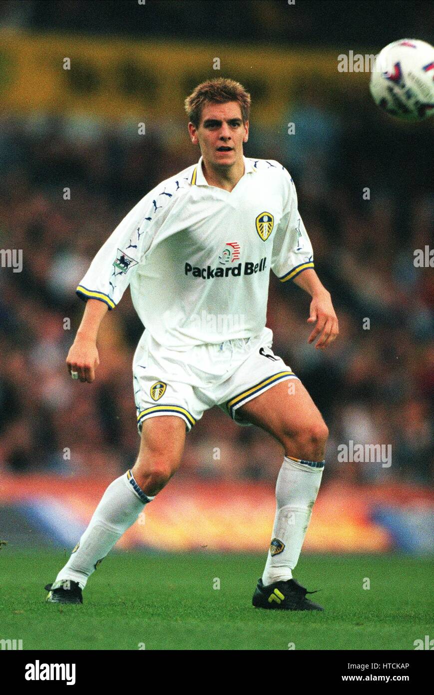 Jonathan woodgate leeds united fc hi-res stock photography and images ...