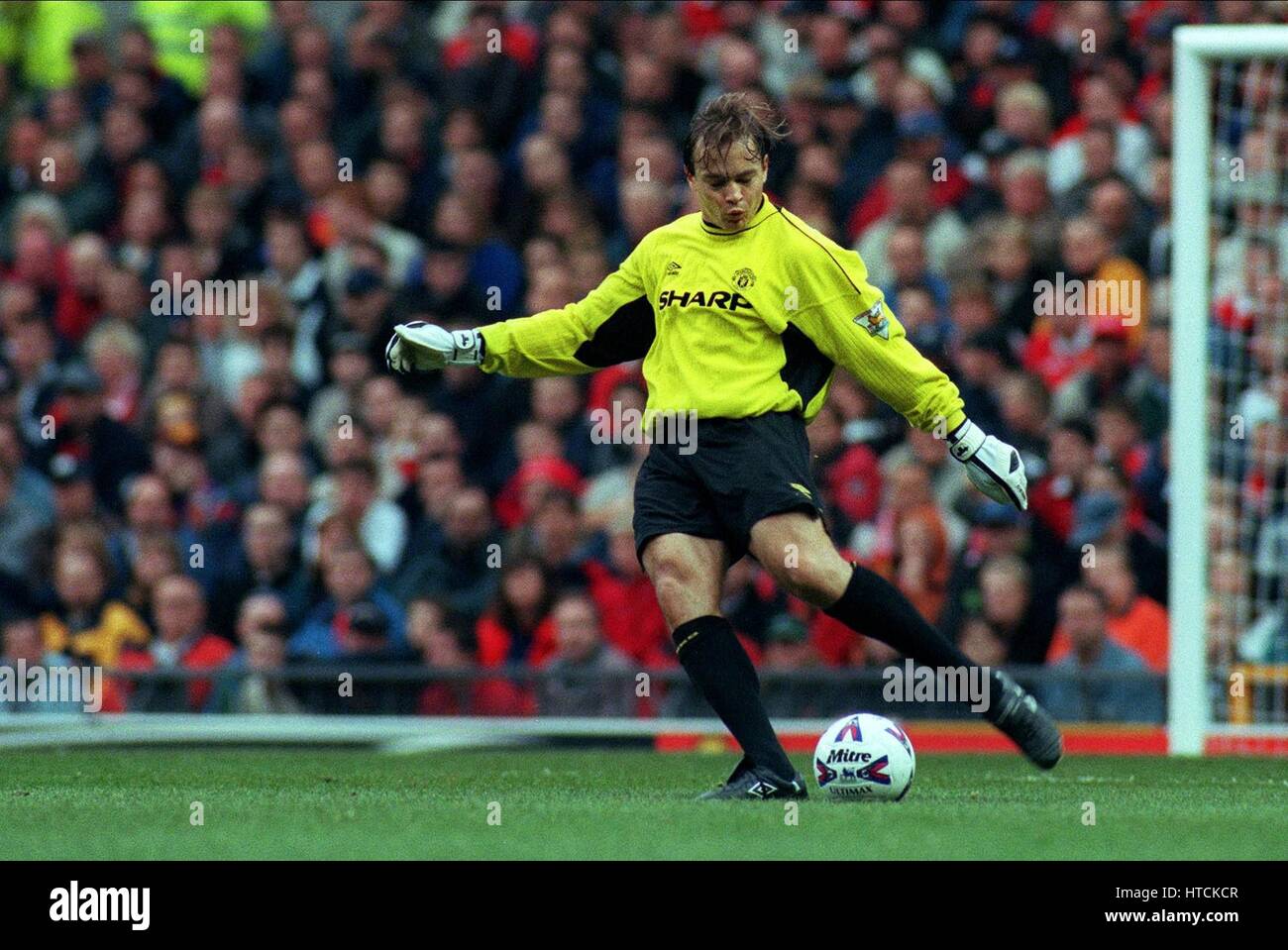 Bosnich manchester united hi-res stock photography and images - Alamy
