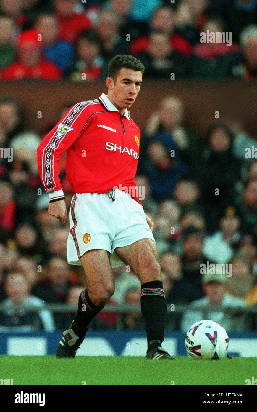 DANNY HIGGINBOTHAM MANCHESTER UNITED FC 07 November 1999 Stock Photo ...