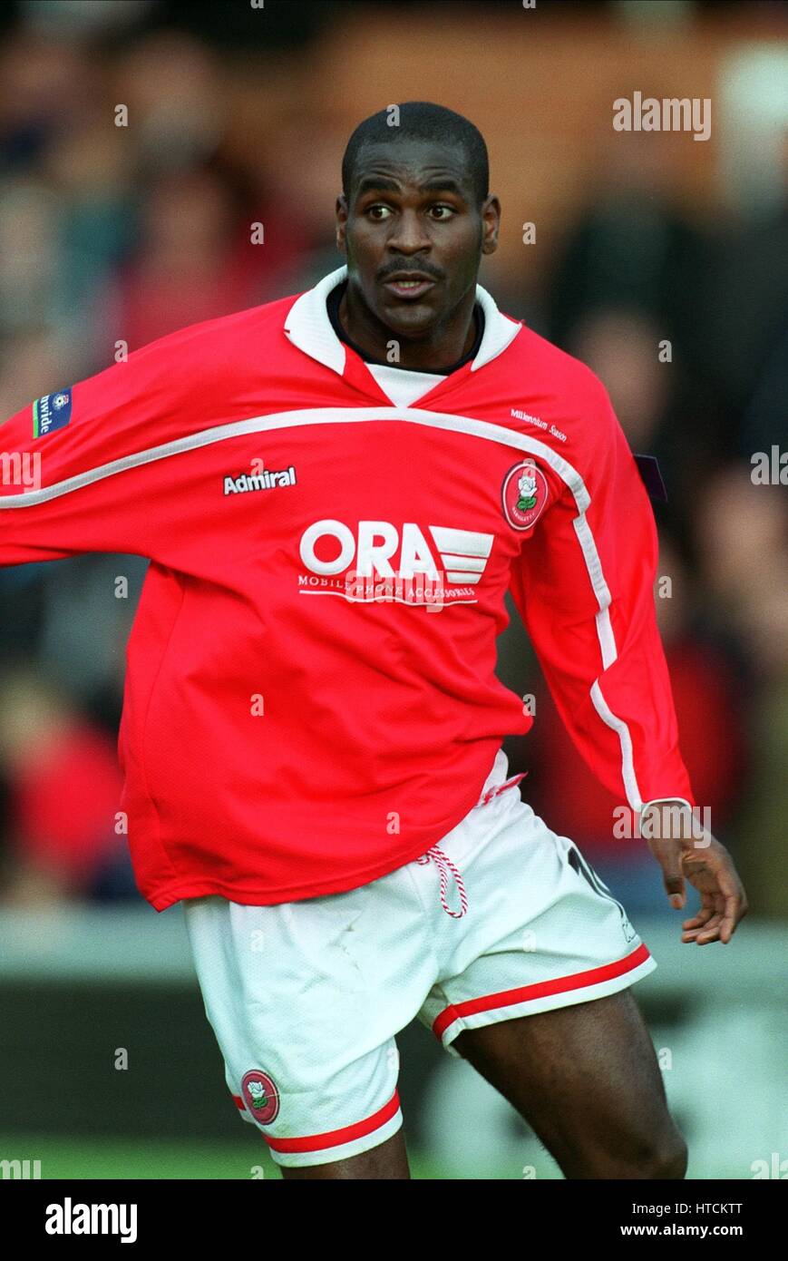 Bruce dyer of barnsley hi-res stock photography and images - Alamy