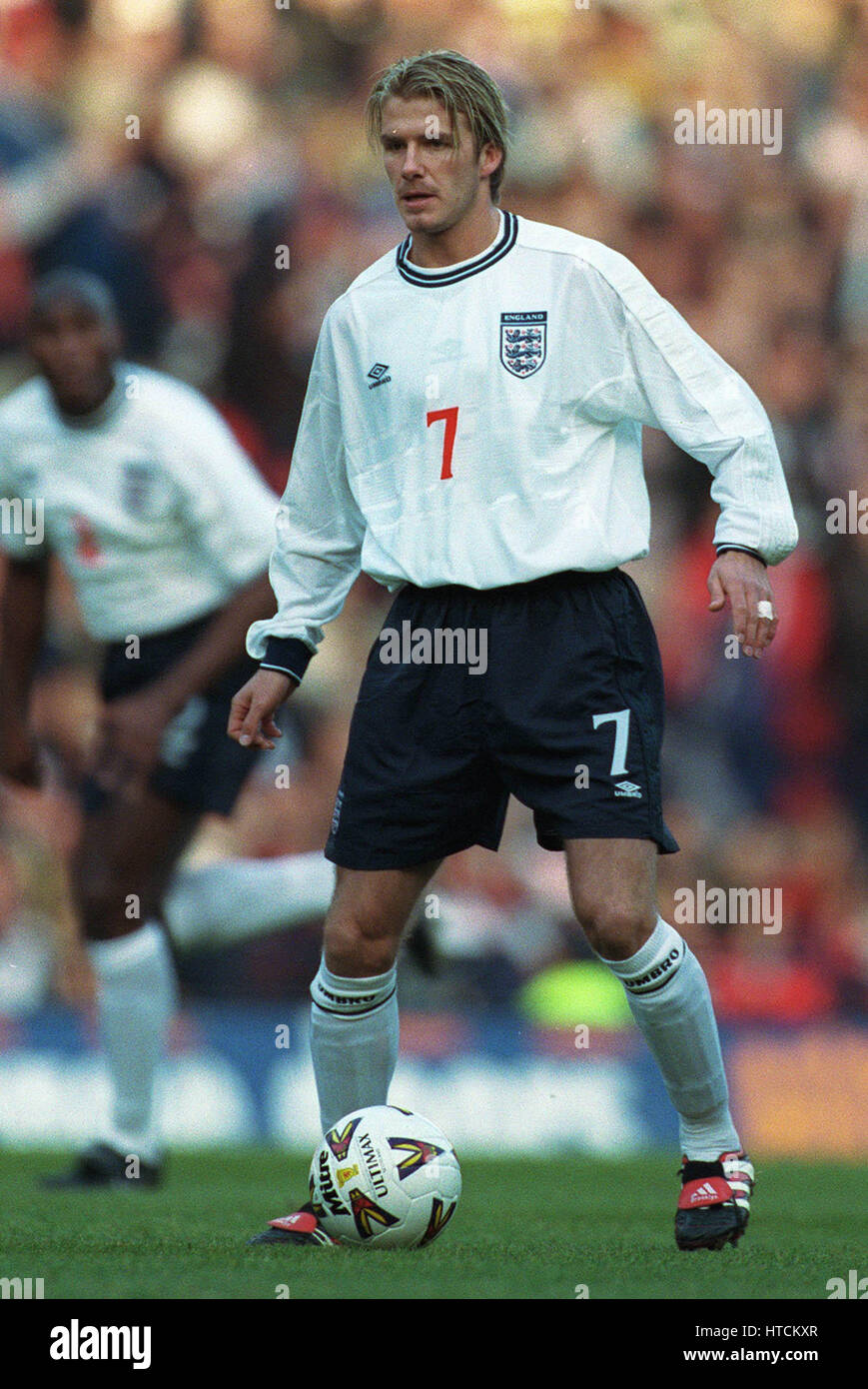 DAVID BECKHAM ENGLAND & MANCHESTER UNITED FC 13 November 1999 Stock ...