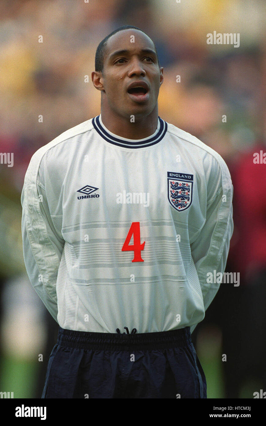 PAUL INCE ENGLAND & MIDDLESBROUGH FC 13 November 1999 Stock Photo - Alamy