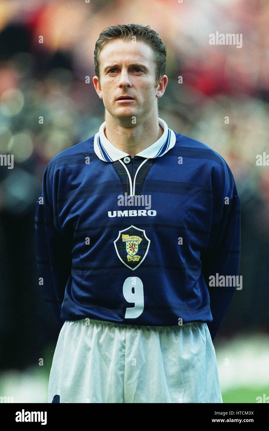 KEVIN GALLACHER SCOTLAND & NEWCASTLE UNITED FC 13 November 1999 Stock ...