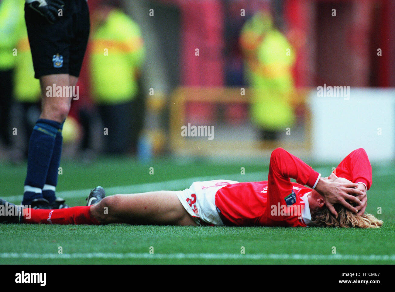 MIKKEL BECK NOTTINGHAM FOREST FC 14 November 1999 Stock Photo - Alamy