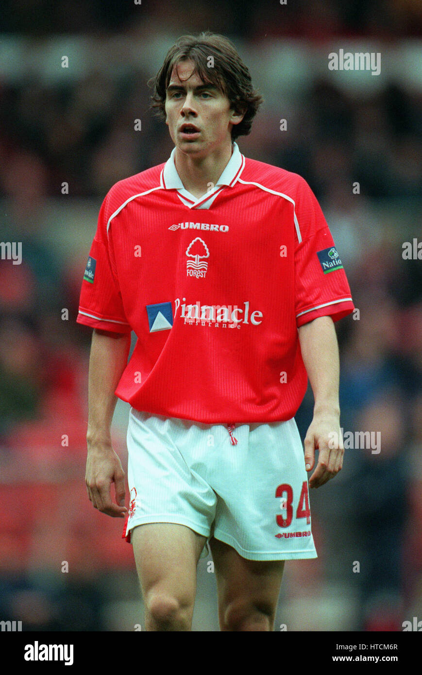 DAVID PRUTTON NOTTINGHAM FOREST FC 14 November 1999 Stock Photo - Alamy