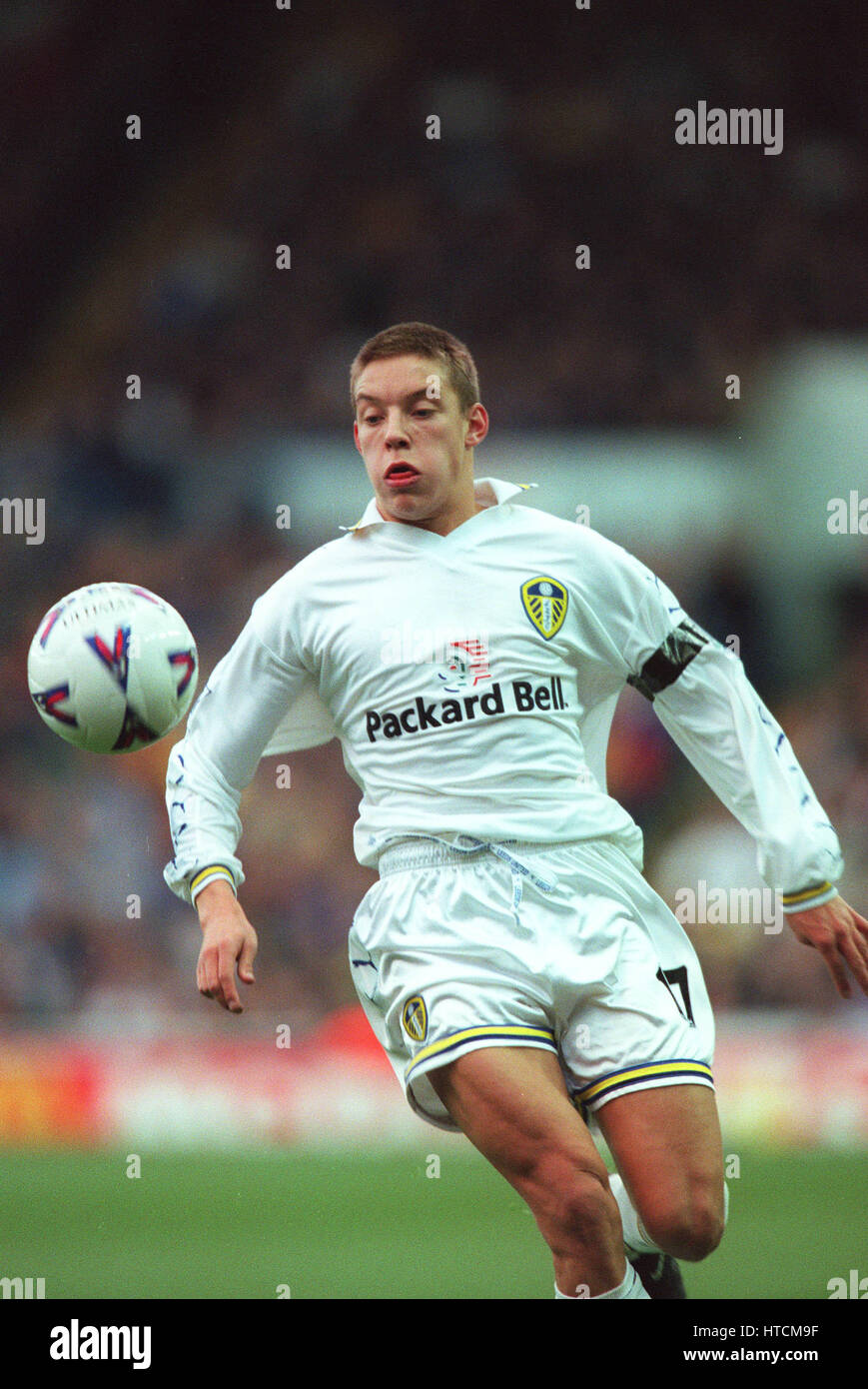 ALAN SMITH LEEDS UNITED FC 21 November 1999 Stock Photo - Alamy