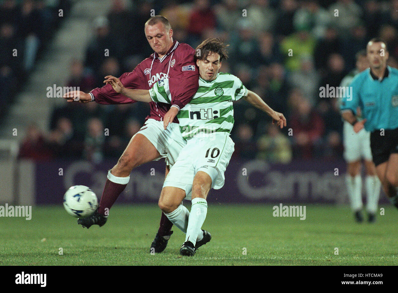 STEVE FULTON & EYAL BERKOVIC HEARTS V CELTIC 20 November 1999 Stock ...