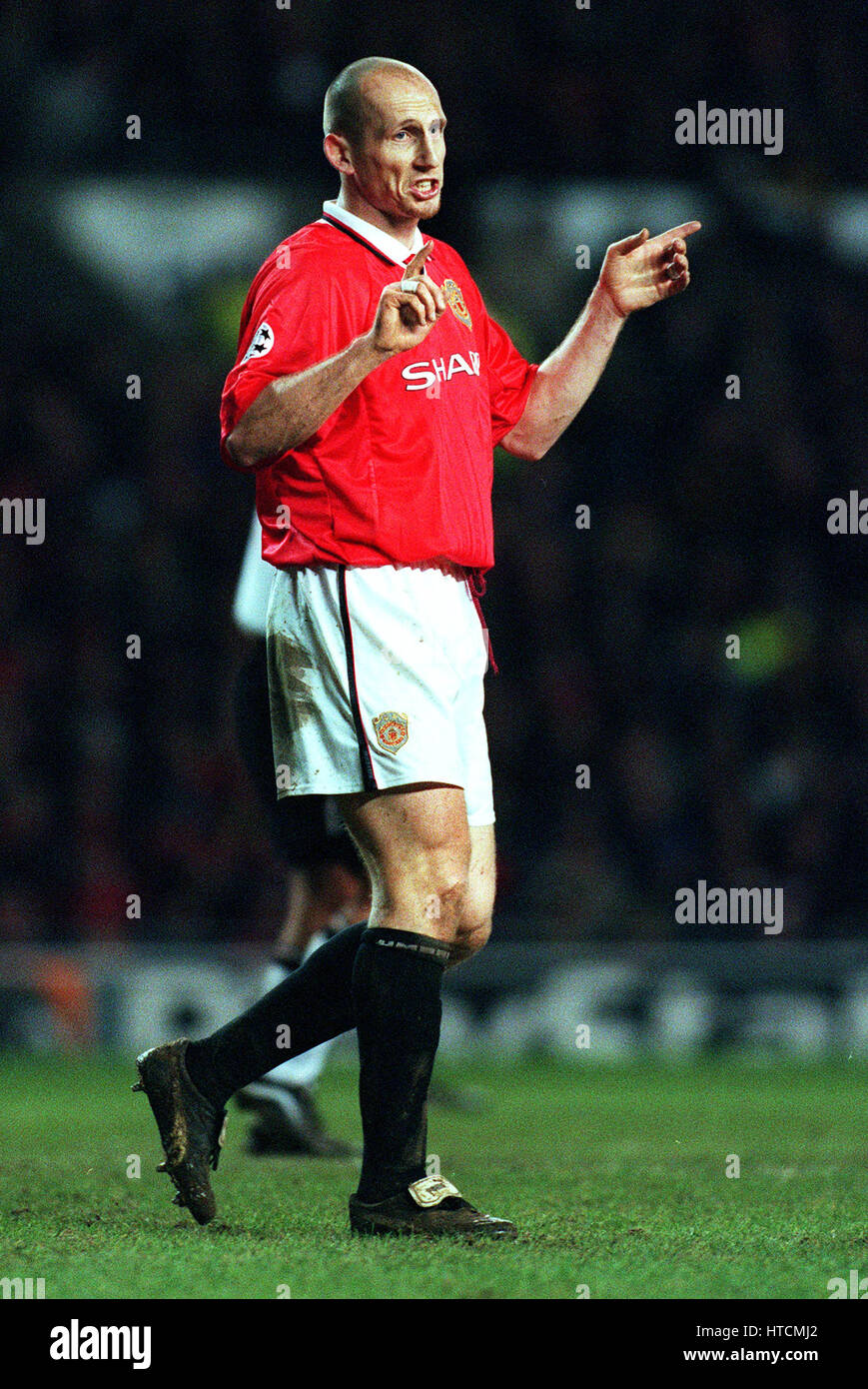 JAAP STAM MANCHESTER UNITED FC 08 December 1999 Stock Photo - Alamy