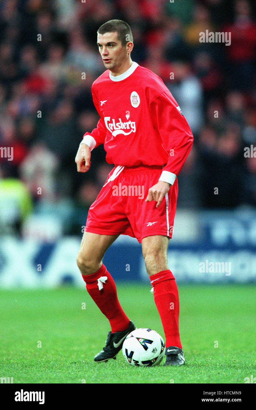 DOMINIC MATTEO LIVERPOOL FC 12 December 1999 Stock Photo - Alamy