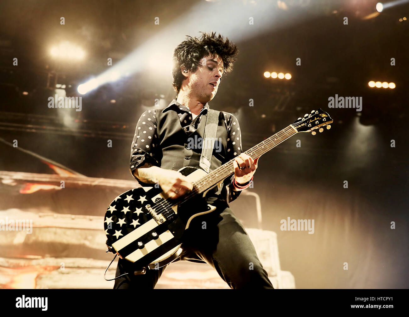 Green Day Performing at Manchester Arena Featuring: Green Day, Billie ...