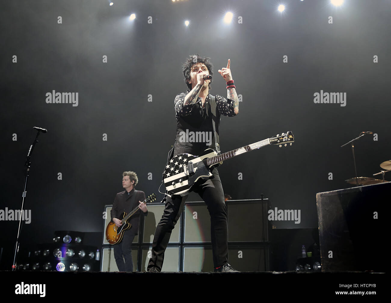 Green Day Performing at Manchester Arena Featuring: Green Day, Billie ...