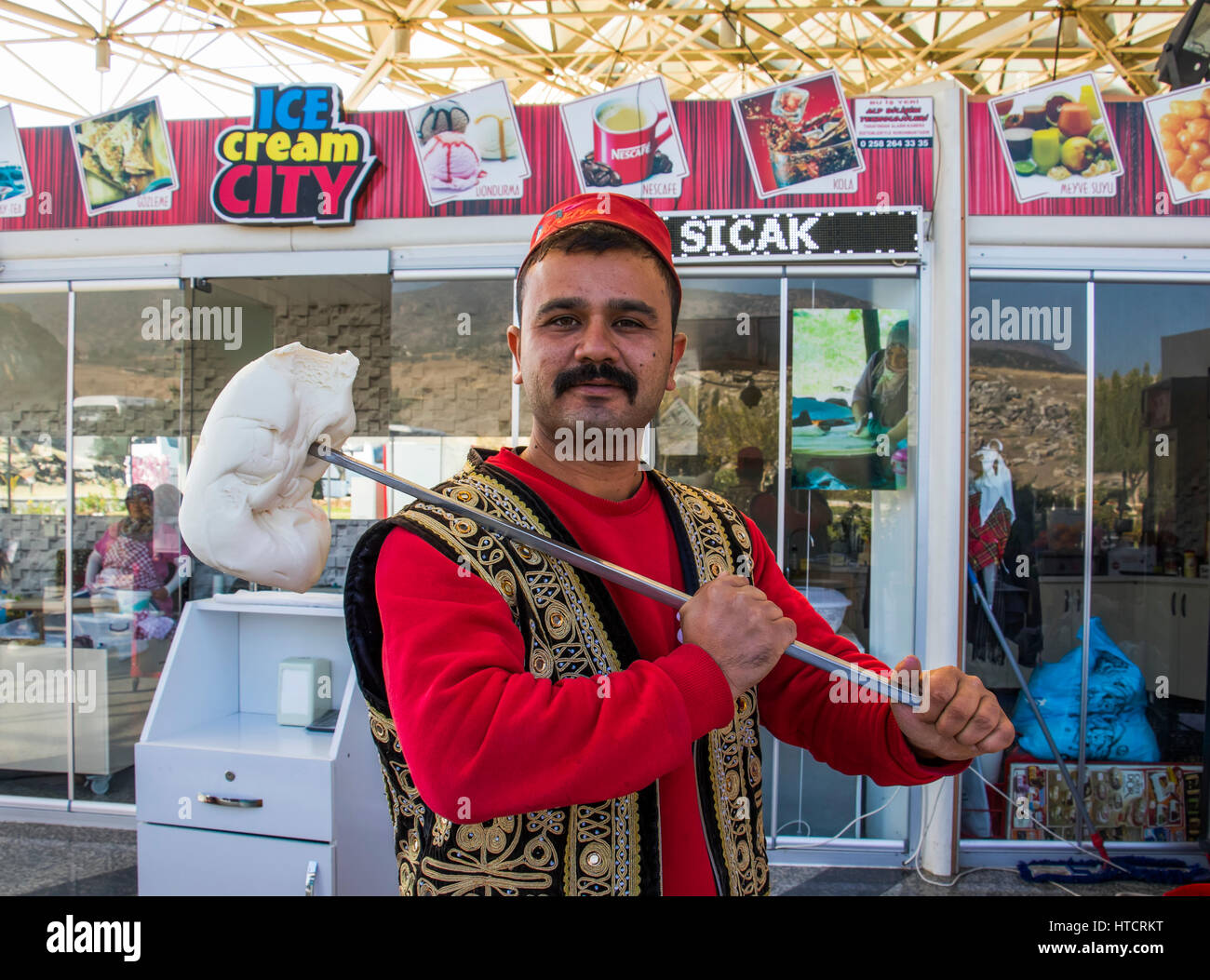 Dondurma (Turkish ice cream) vendor, Pamukkale; Denizli, Turkey Stock ...