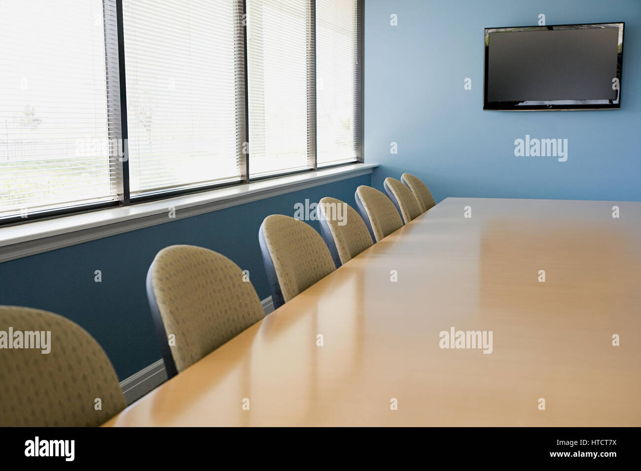 Empty conference room Stock Photo - Alamy