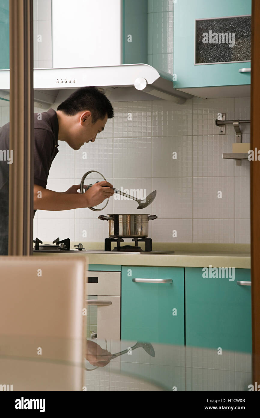 Chef man ready cooking home hi-res stock photography and images - Alamy