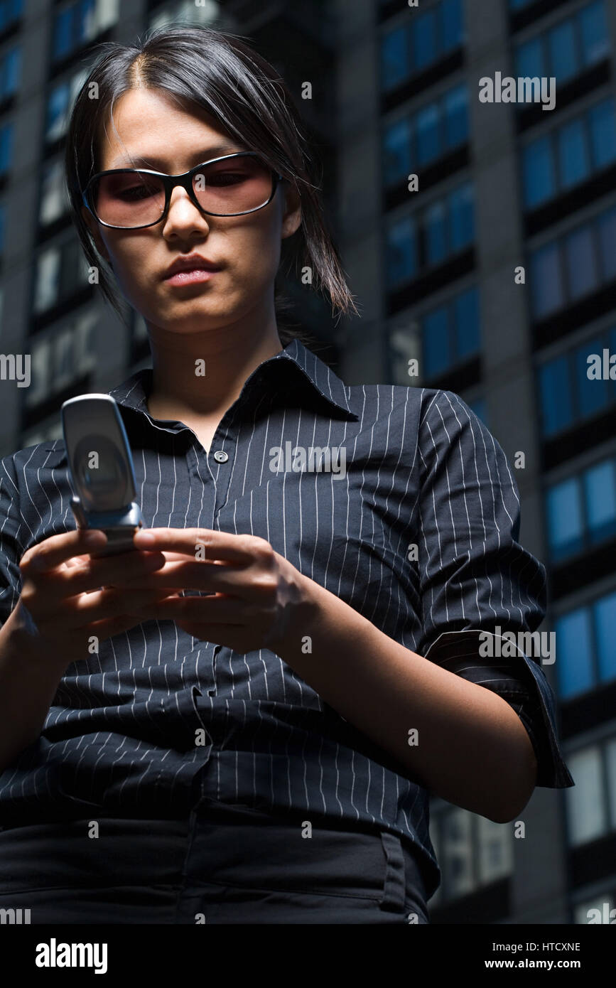Woman reading a text message Stock Photo - Alamy