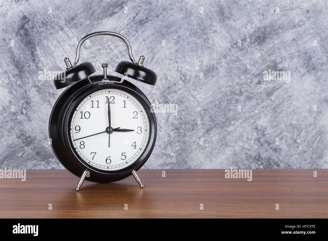Clock 3 o'clock hi-res stock photography and images - Alamy