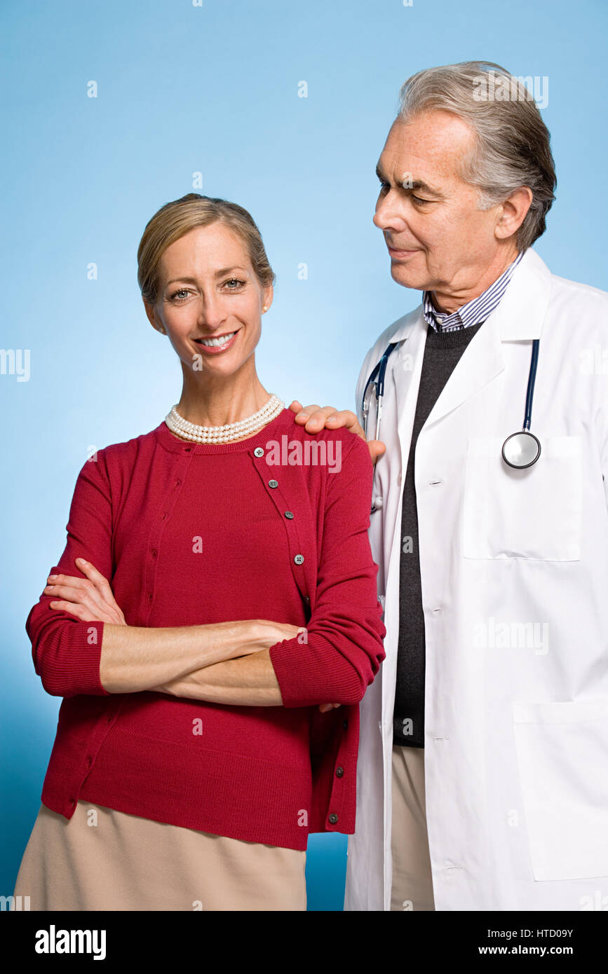Doctor and patient Stock Photo - Alamy