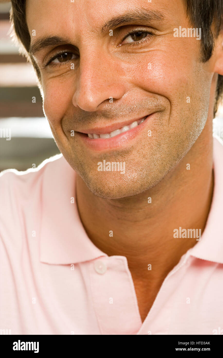 Portrait of a mid adult man Stock Photo - Alamy