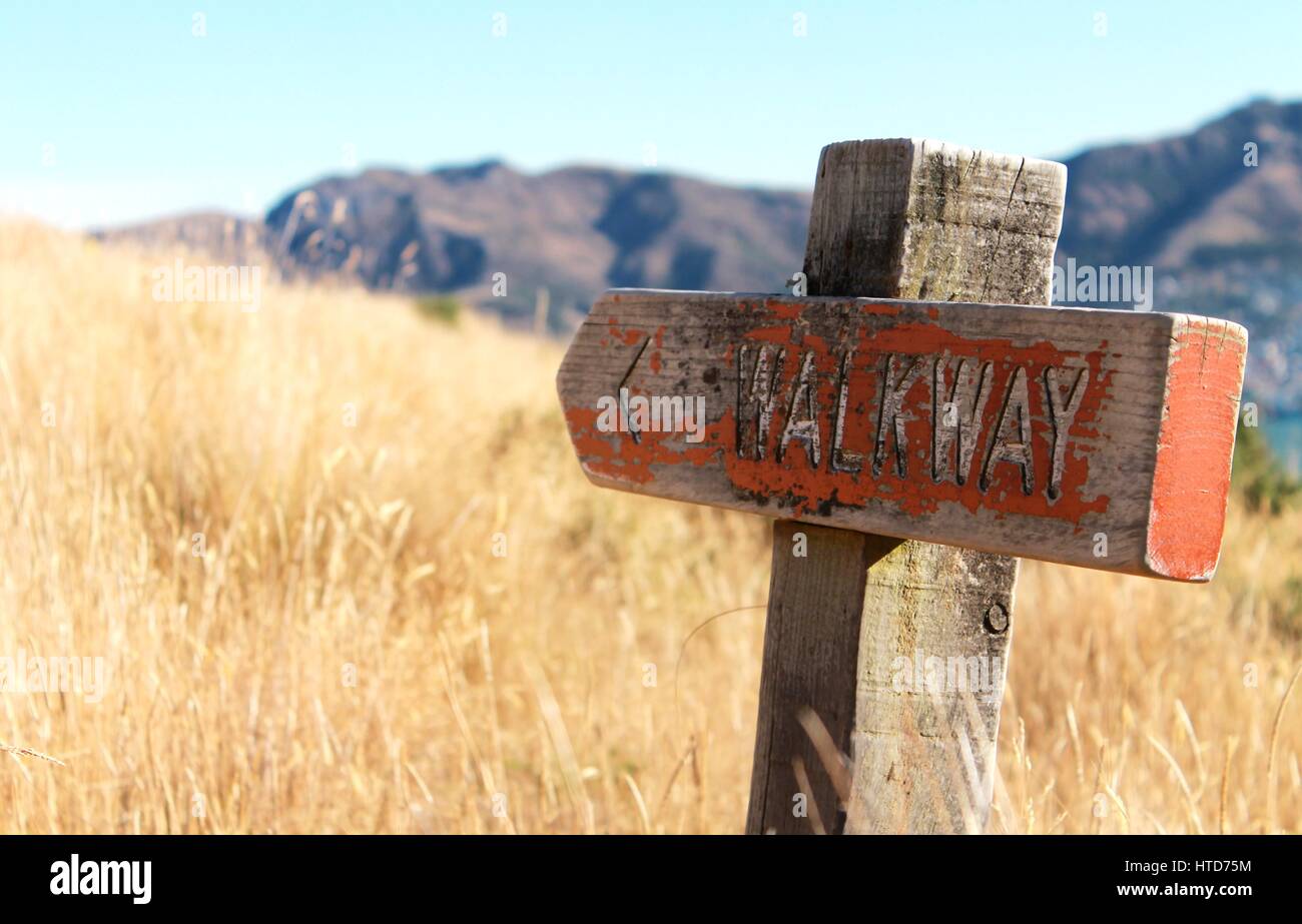 Trek sign hi-res stock photography and images - Alamy