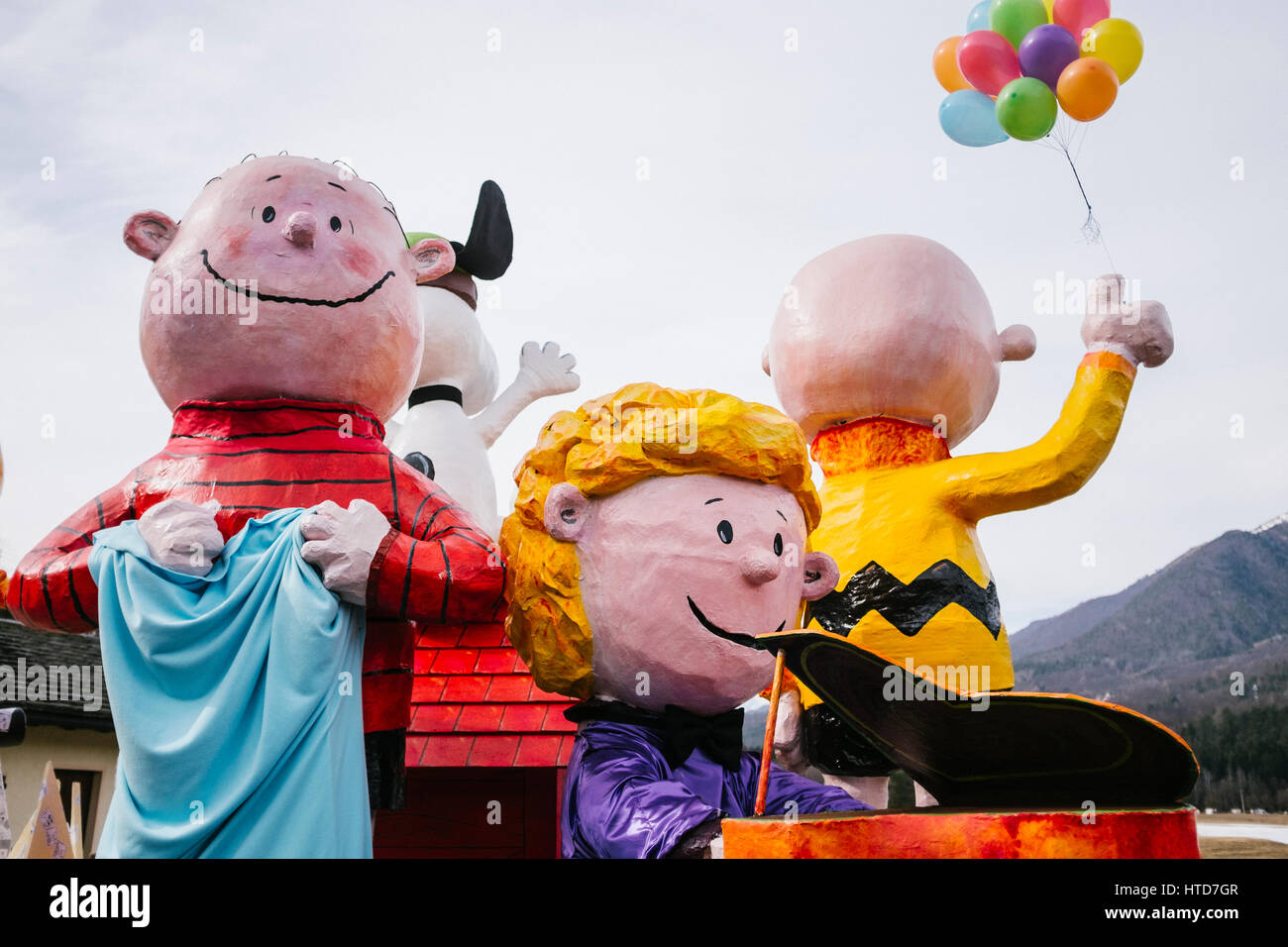 Carnival Wagon High Resolution Stock Photography and Images - Alamy