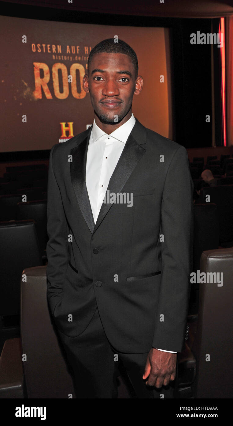 Malachi kirby roots hi-res stock photography and images - Alamy