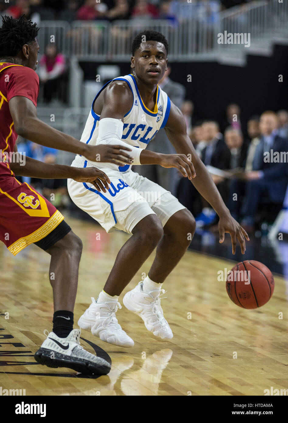 Aaron thurman hi-res stock photography and images - Alamy