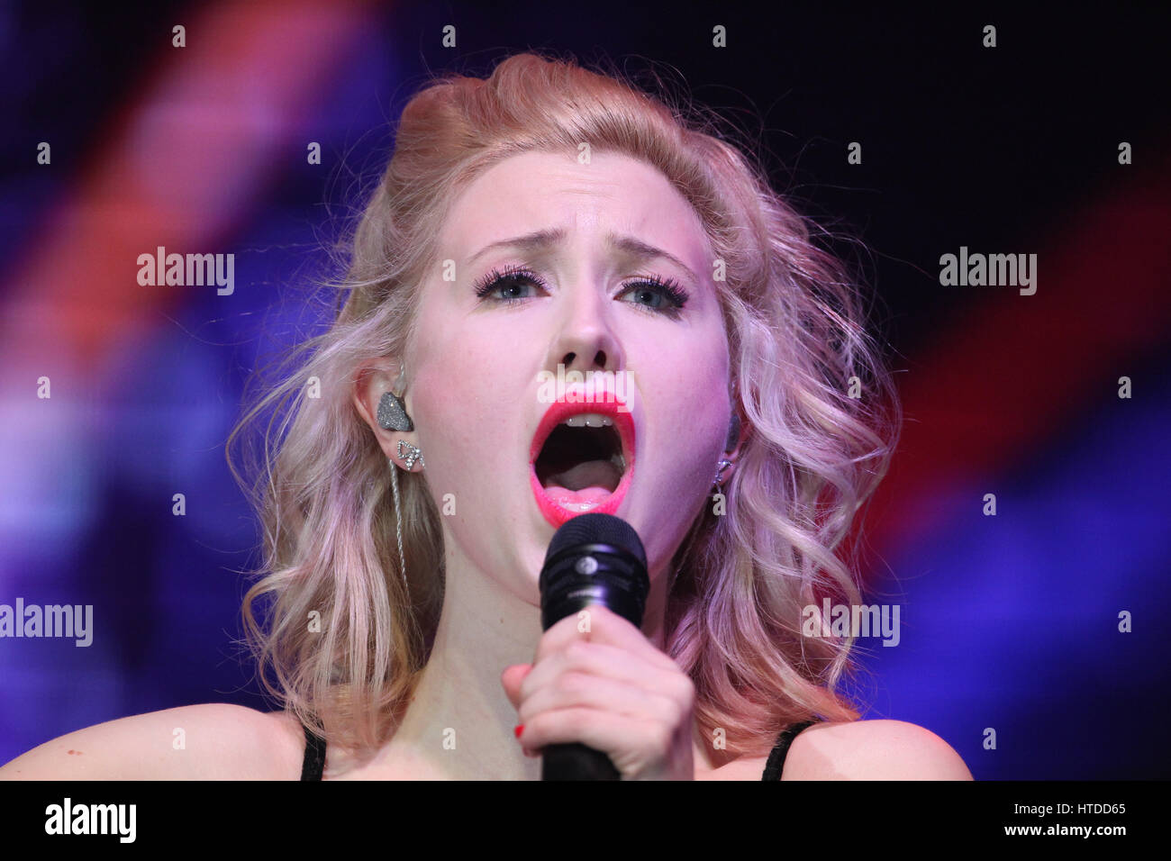 Leipzig, Germany. 09th Mar, 2017. American singer Sarah Jane Scott ...