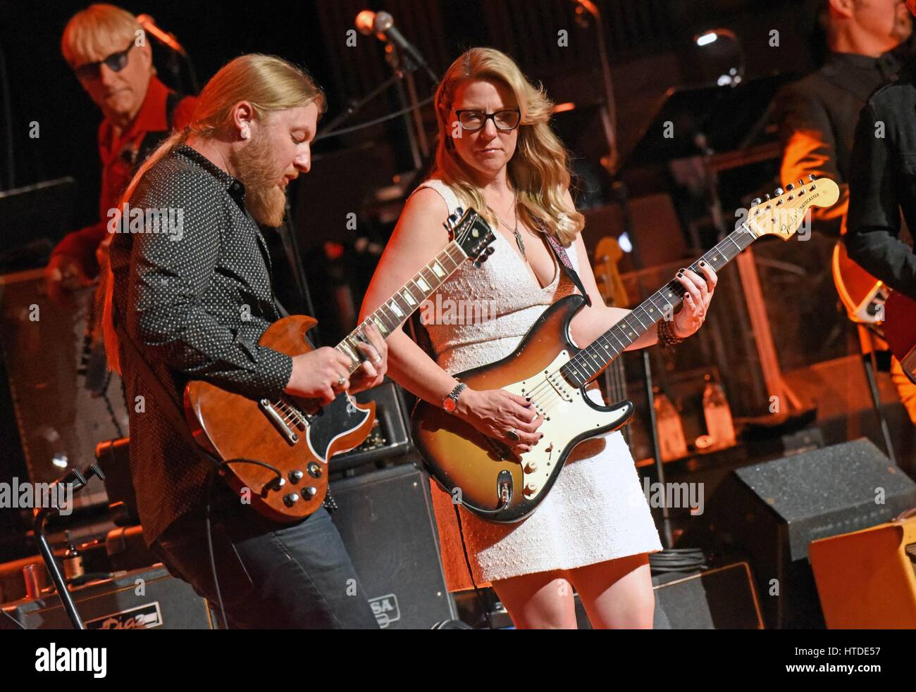 Susan tedeschi hi-res stock photography and images - Alamy